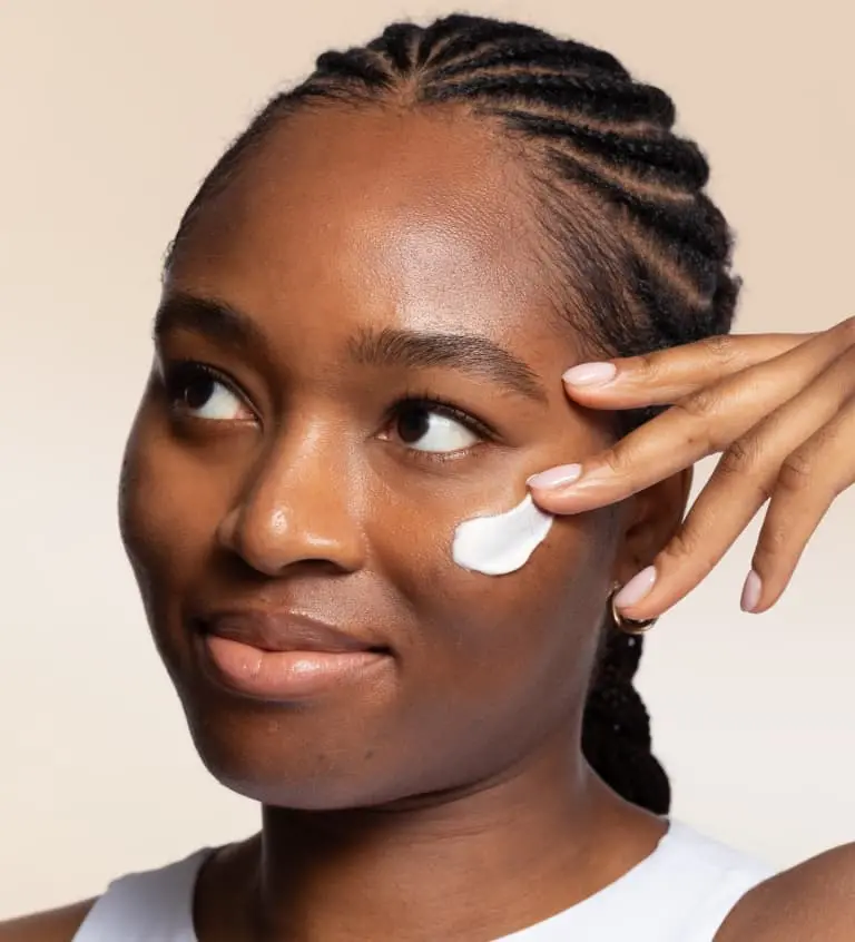 Skin + Me - Personalised skin treatment to treat acne and skin-ageing.